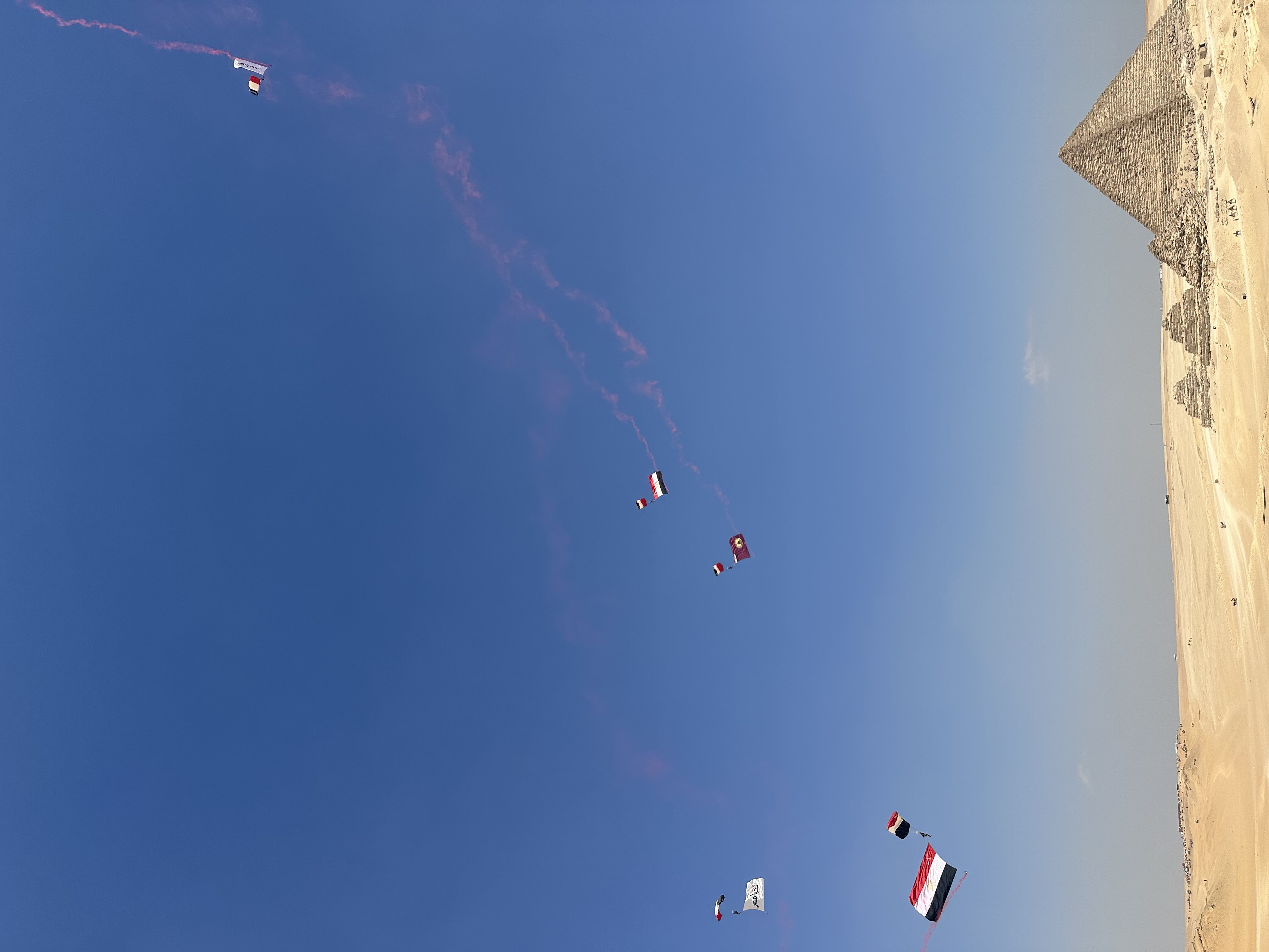 BRIGHT STAR 25 Pyramid Military Free Fall