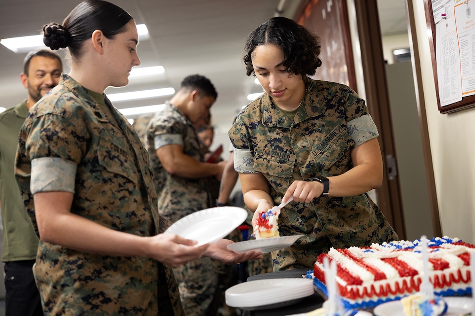 Blount Island Command Marks 39 Years of Global Marine Corps Readiness ...