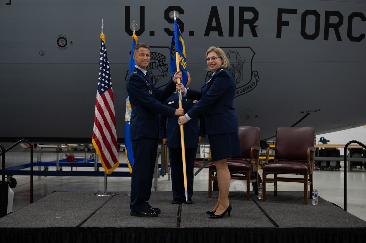 Col. Patricia Hartman assumes command of 459th MSG > 459th Air ...
