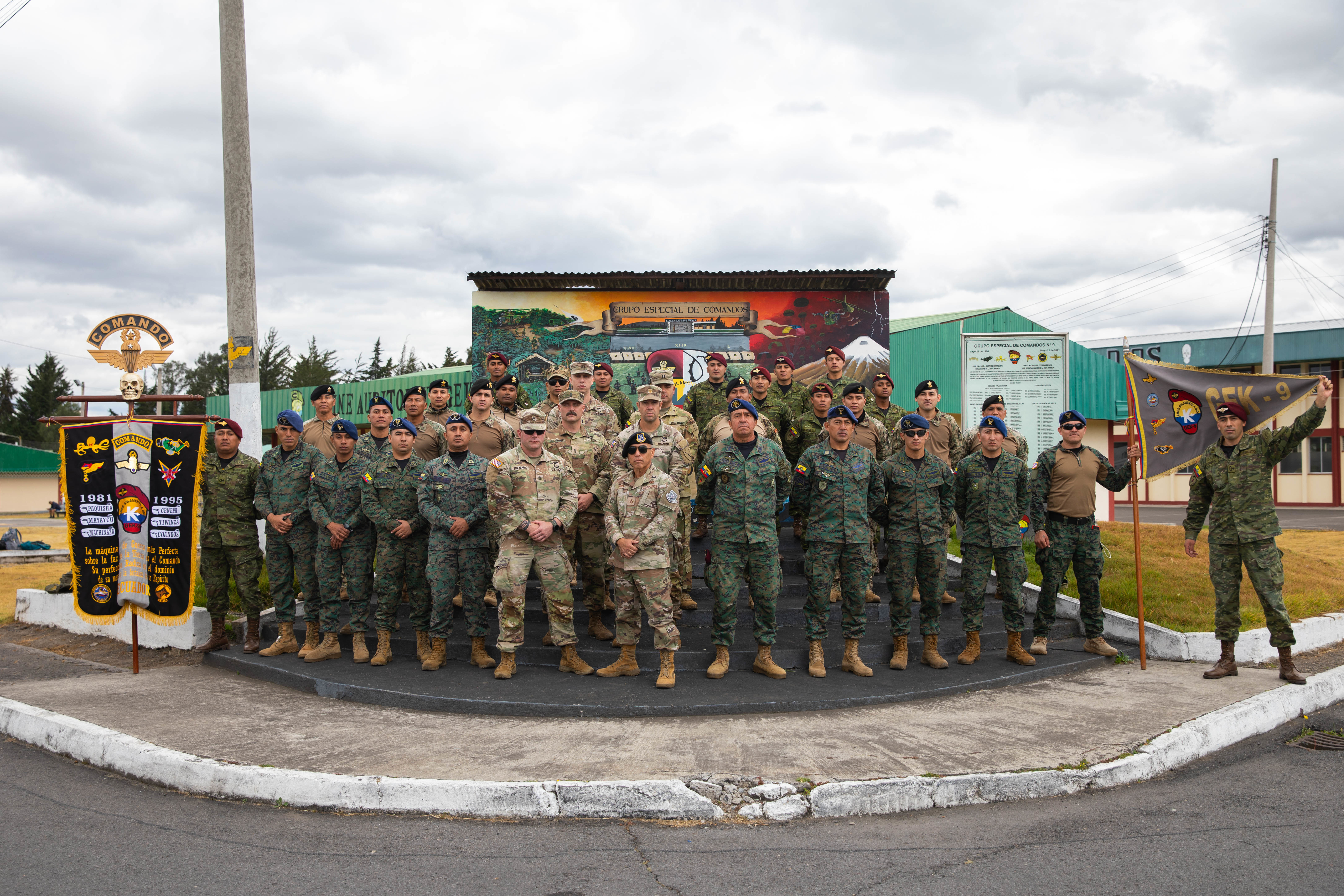 State Partnership Program conducts air assault planning exchange > 75th ...