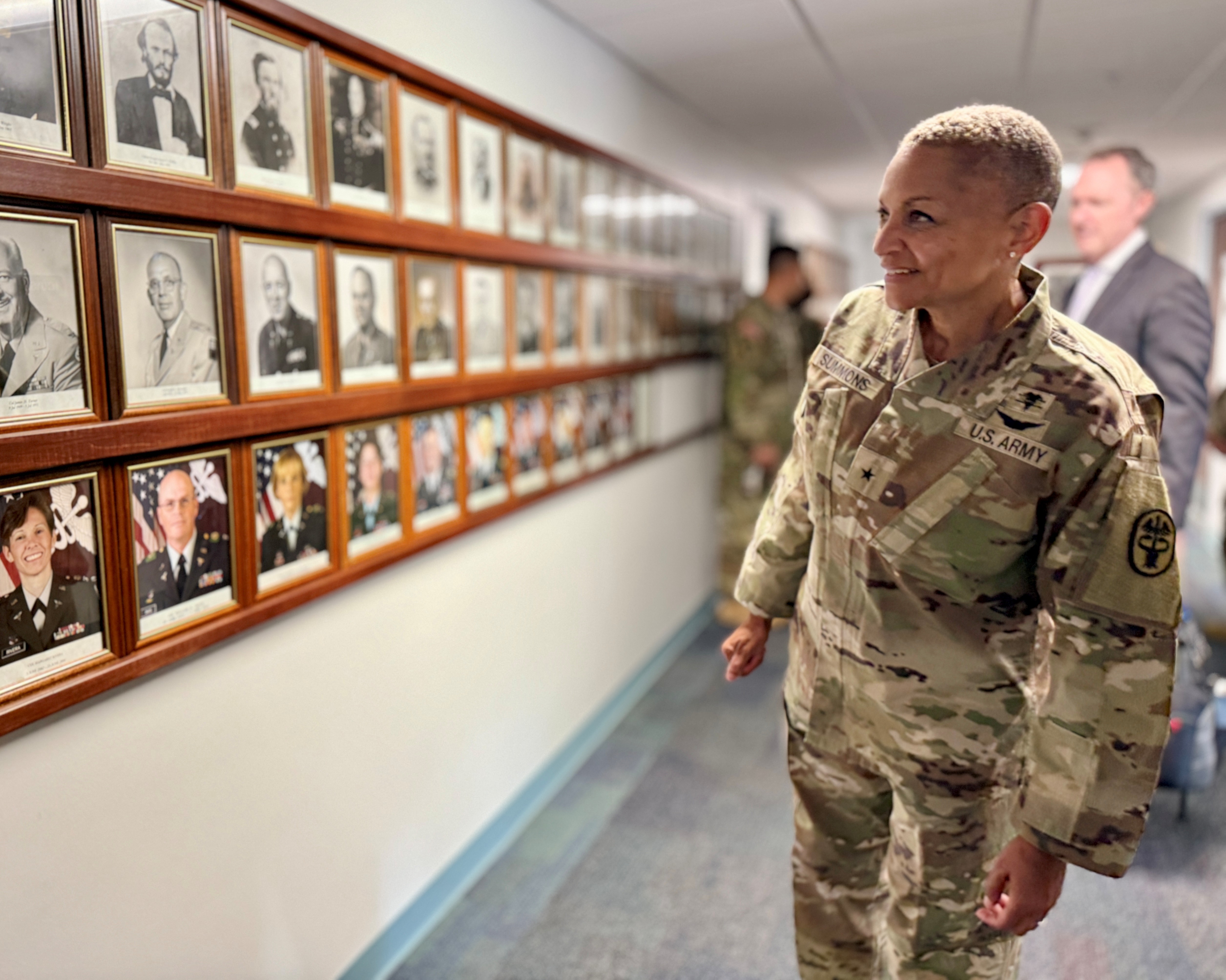 MRC/DHN West Leaders Visit Munson Army Health Center > 51st Medical ...