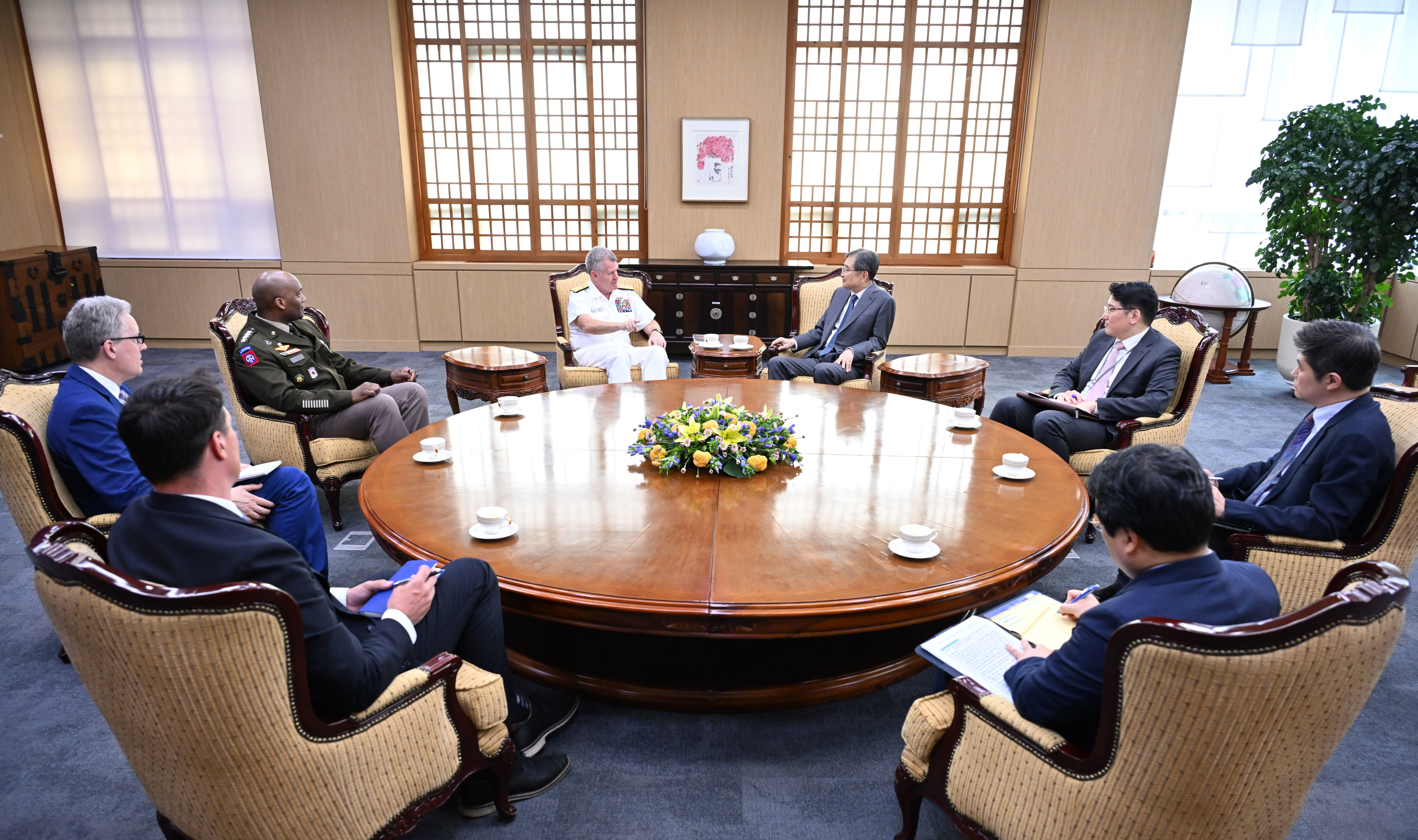 USINDOPACOM Commander Commemorated 75th Anniversary of Incheon Landing ...