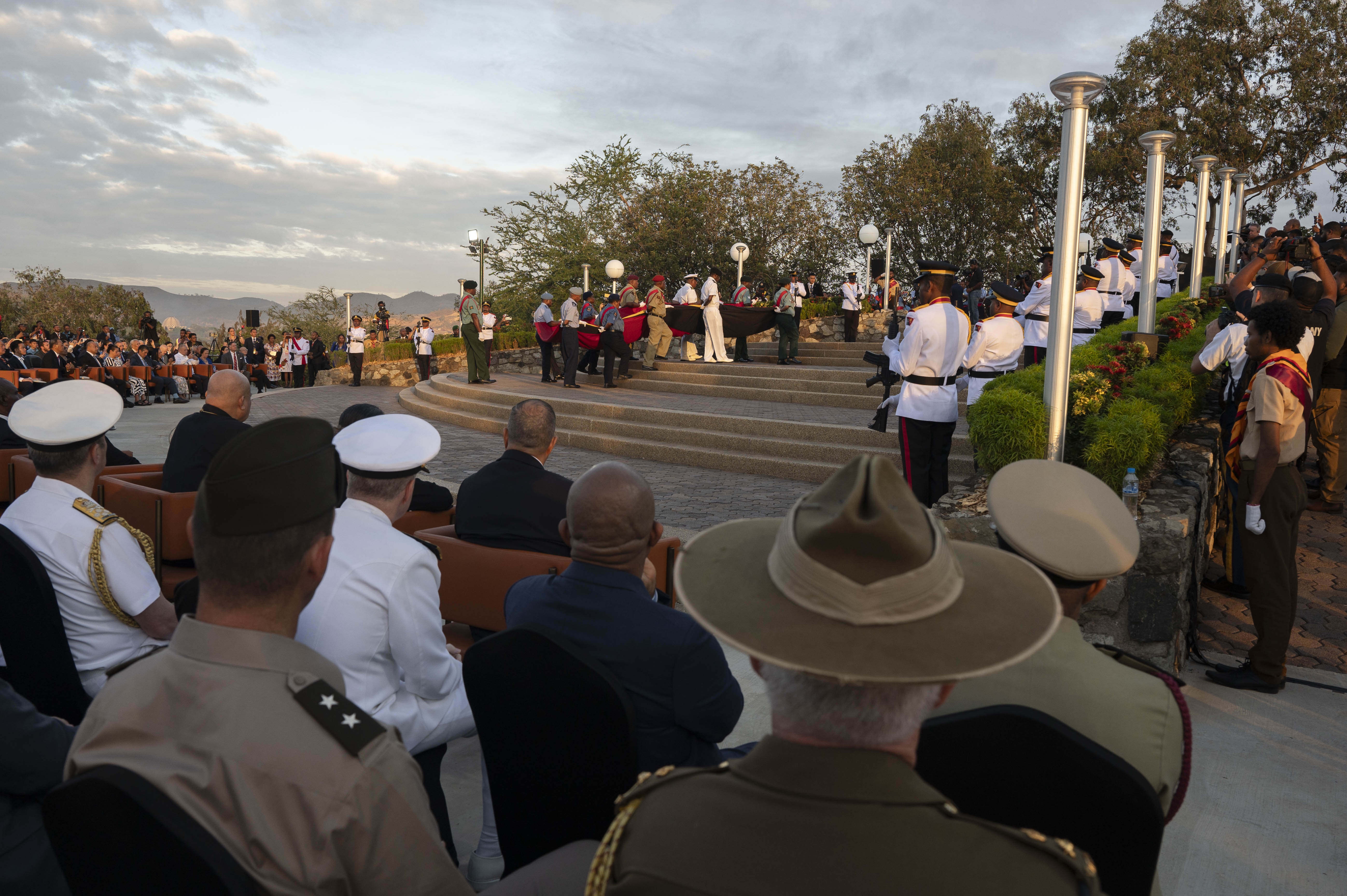 USINDOPACOM Commander celebrates PNG’s 50th Independence Day, breaks ...