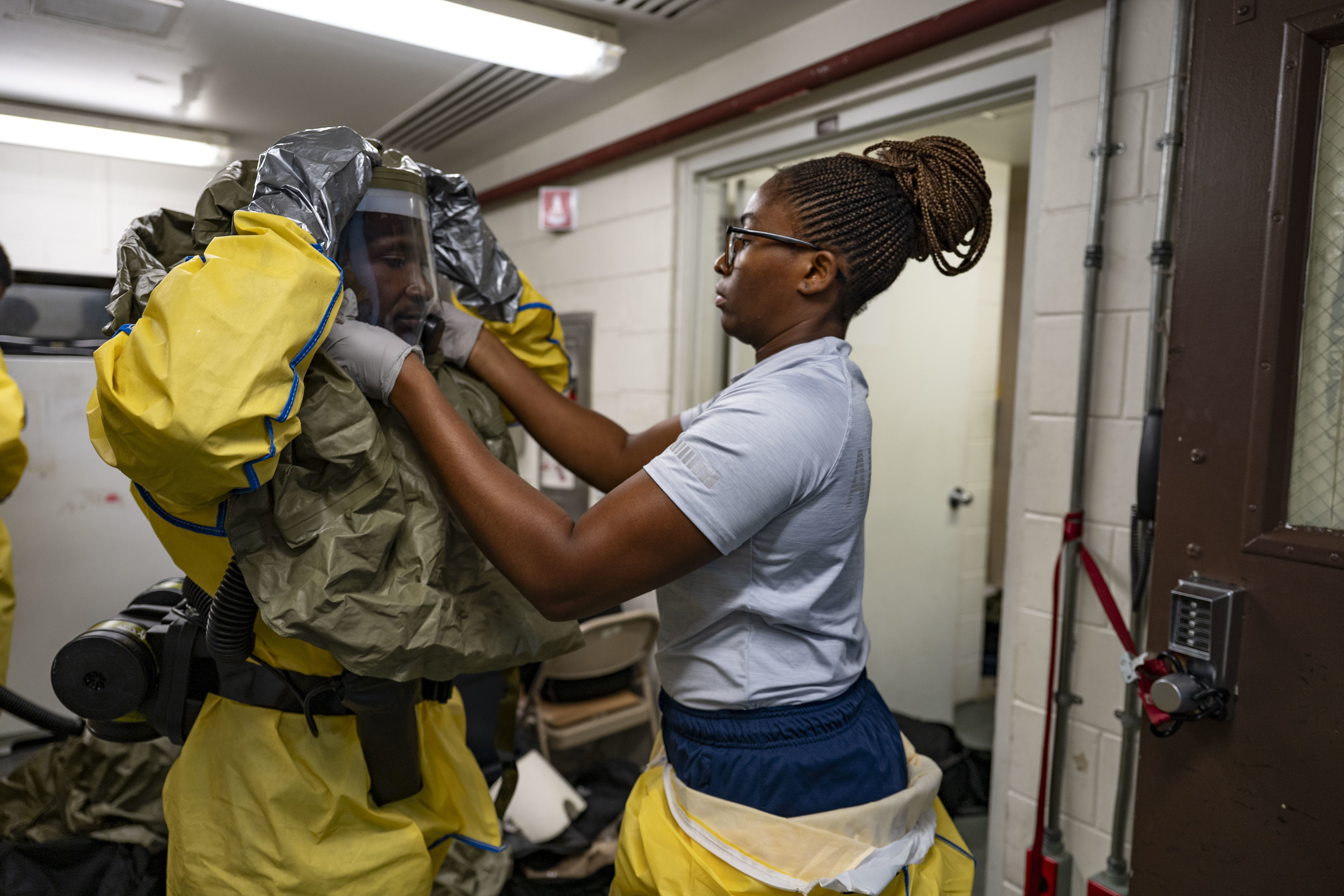 Airmen practice decontamination to sustain ‘Fight Tonight’ mission at ...