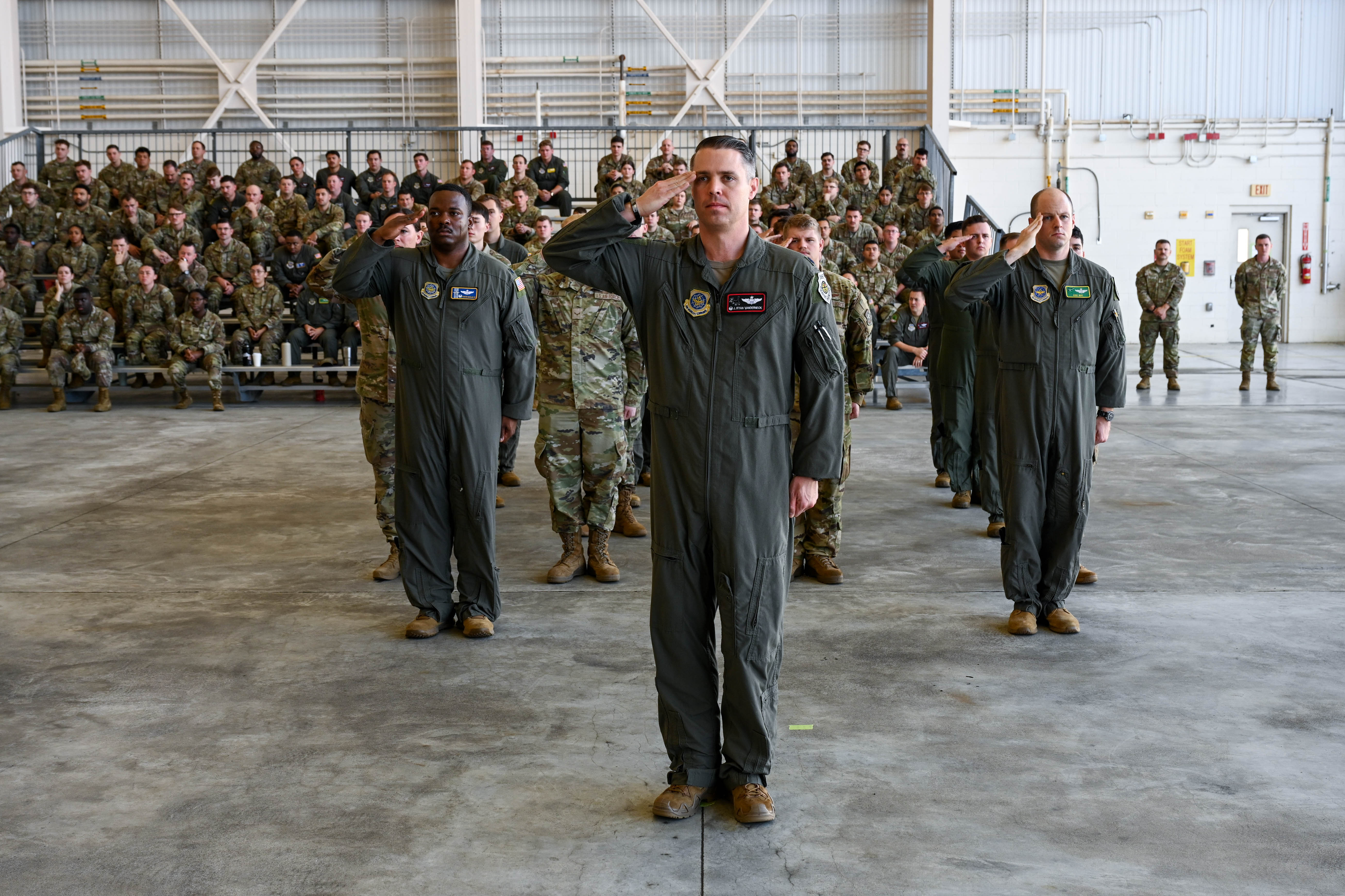 19th AW inactivates OG and MXG, honors storied legacy > Eighteenth Air ...