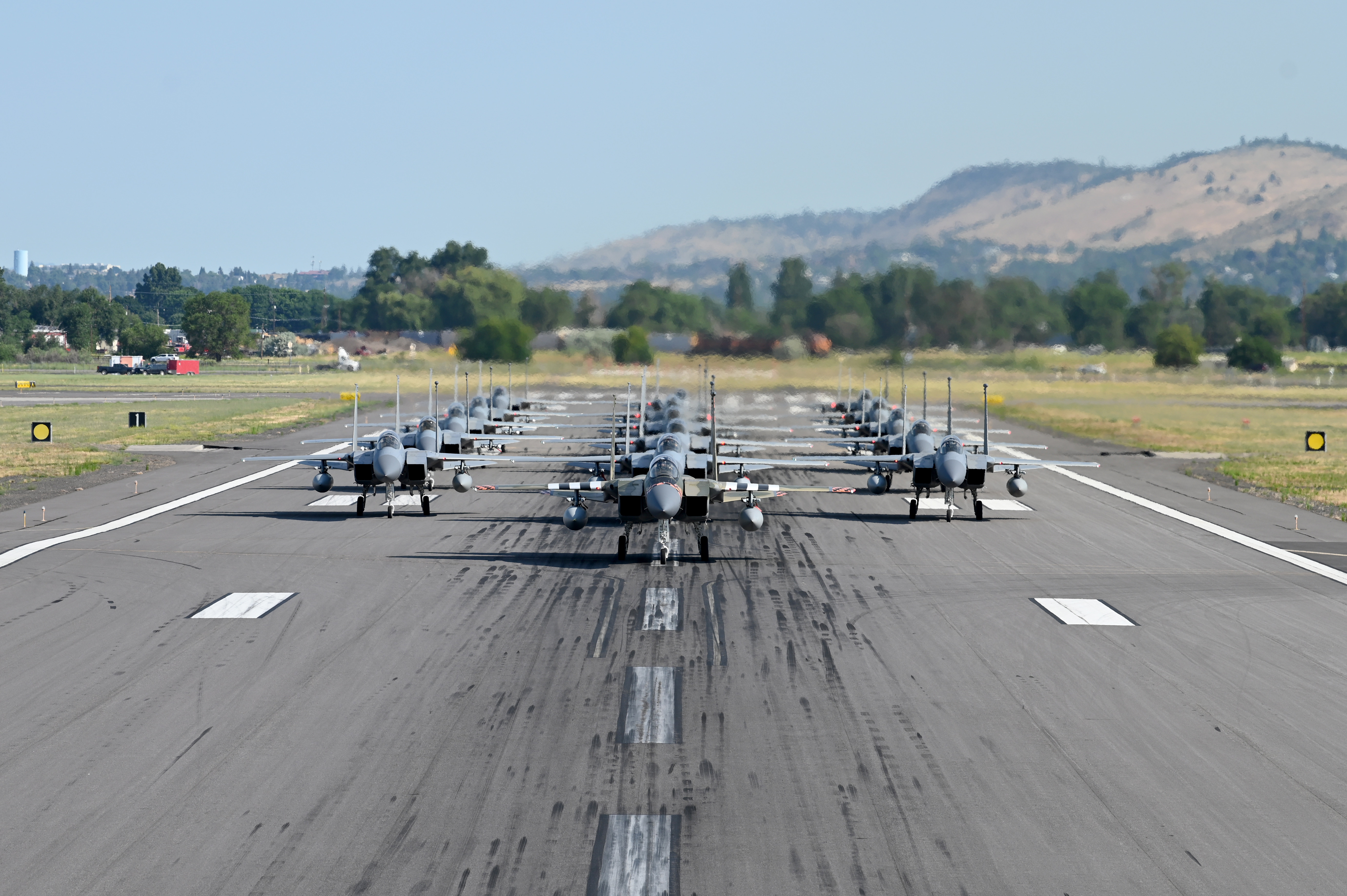 Kingsley Field's Inaugural Elephant Walk > 173rd Fighter Wing > Article ...