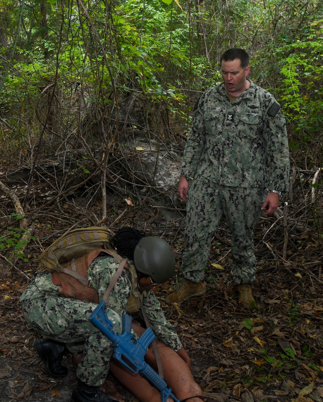 The Corpsman’s Cargo: Advanced training provides needed skills on and ...