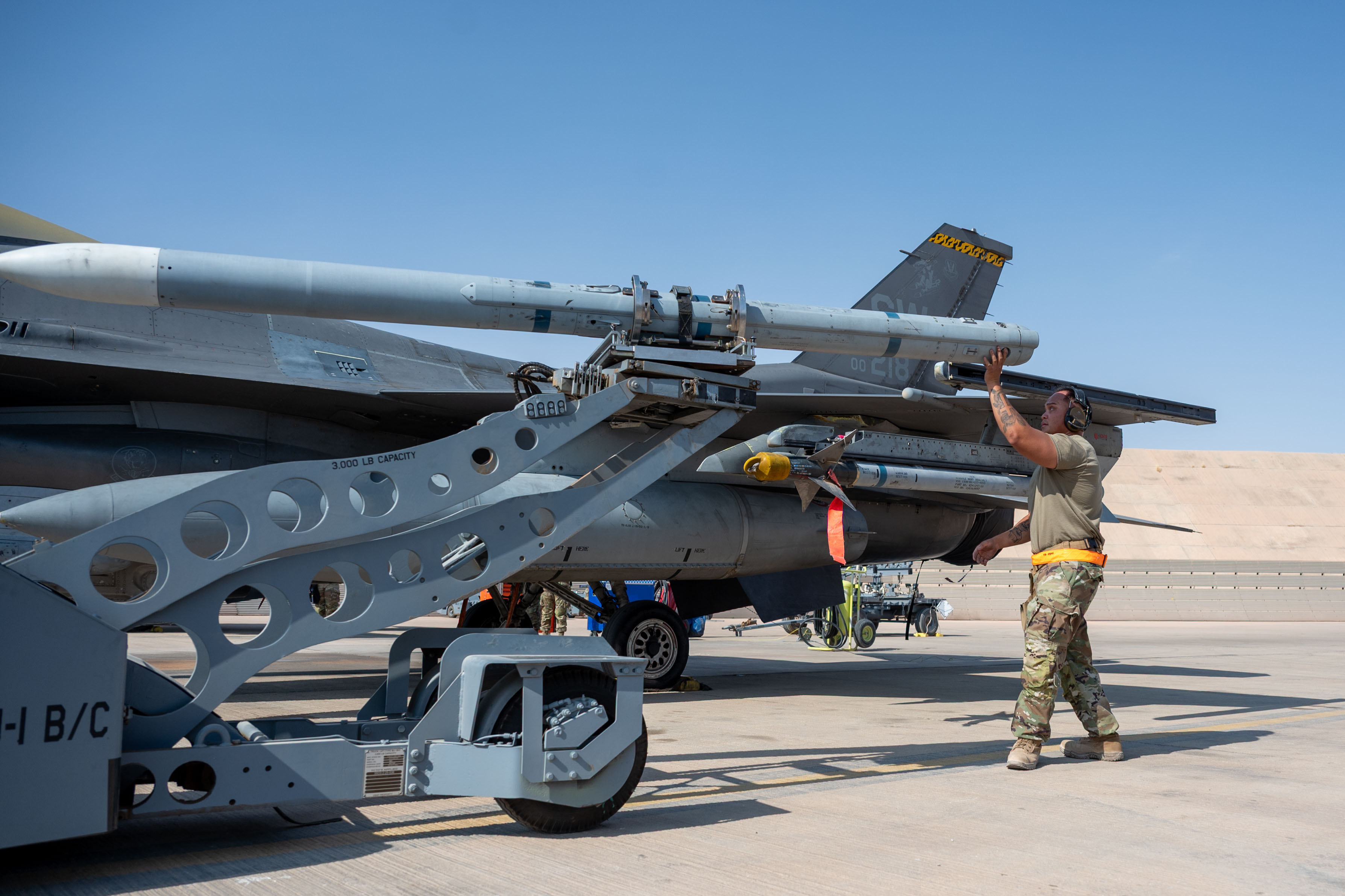 Payload Showdown: 378th AEW hosts CENTCOM’s largest load competition ...