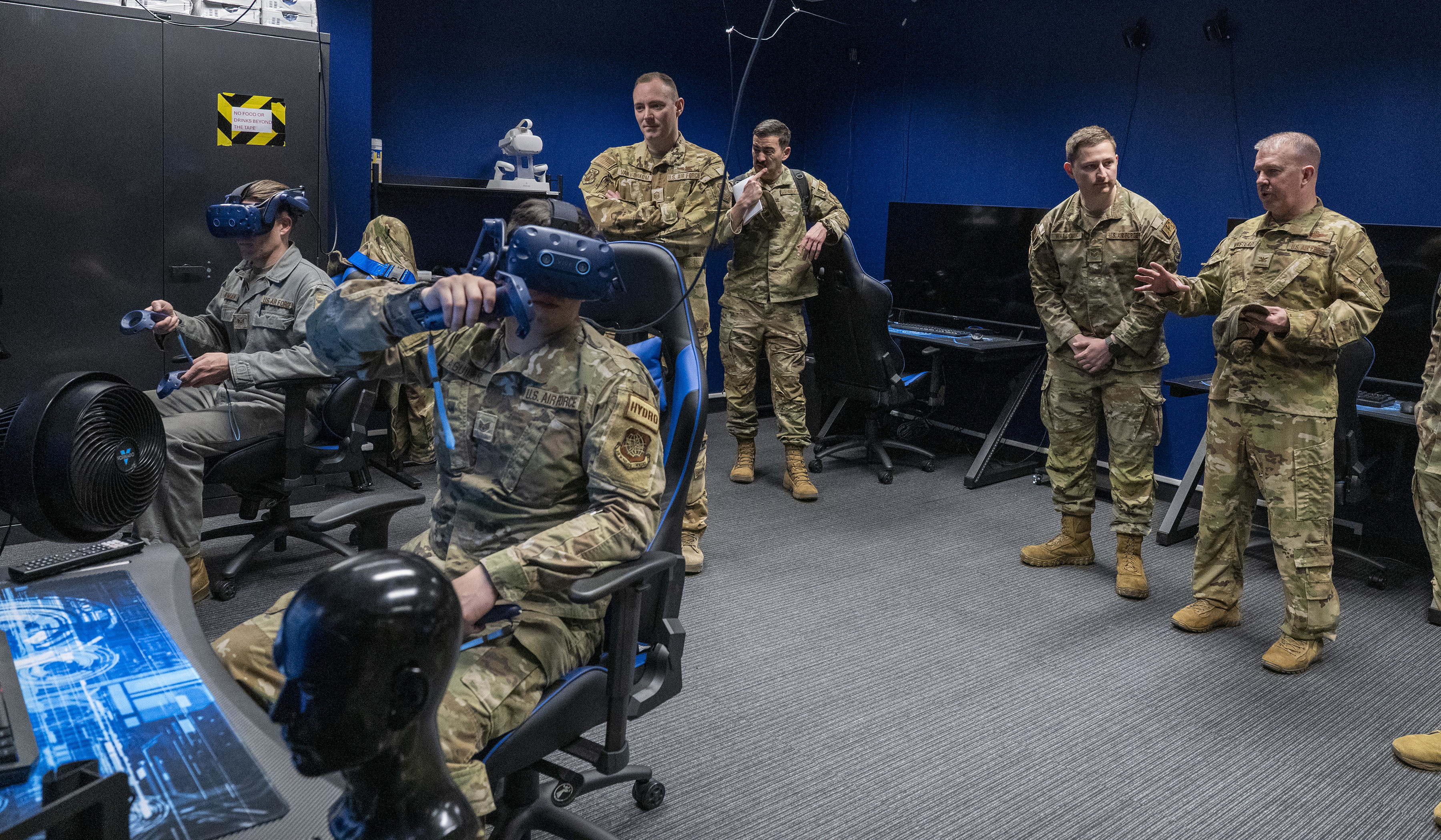 18th AF leaders assess Western Pacific mobility operations at Yokota ...