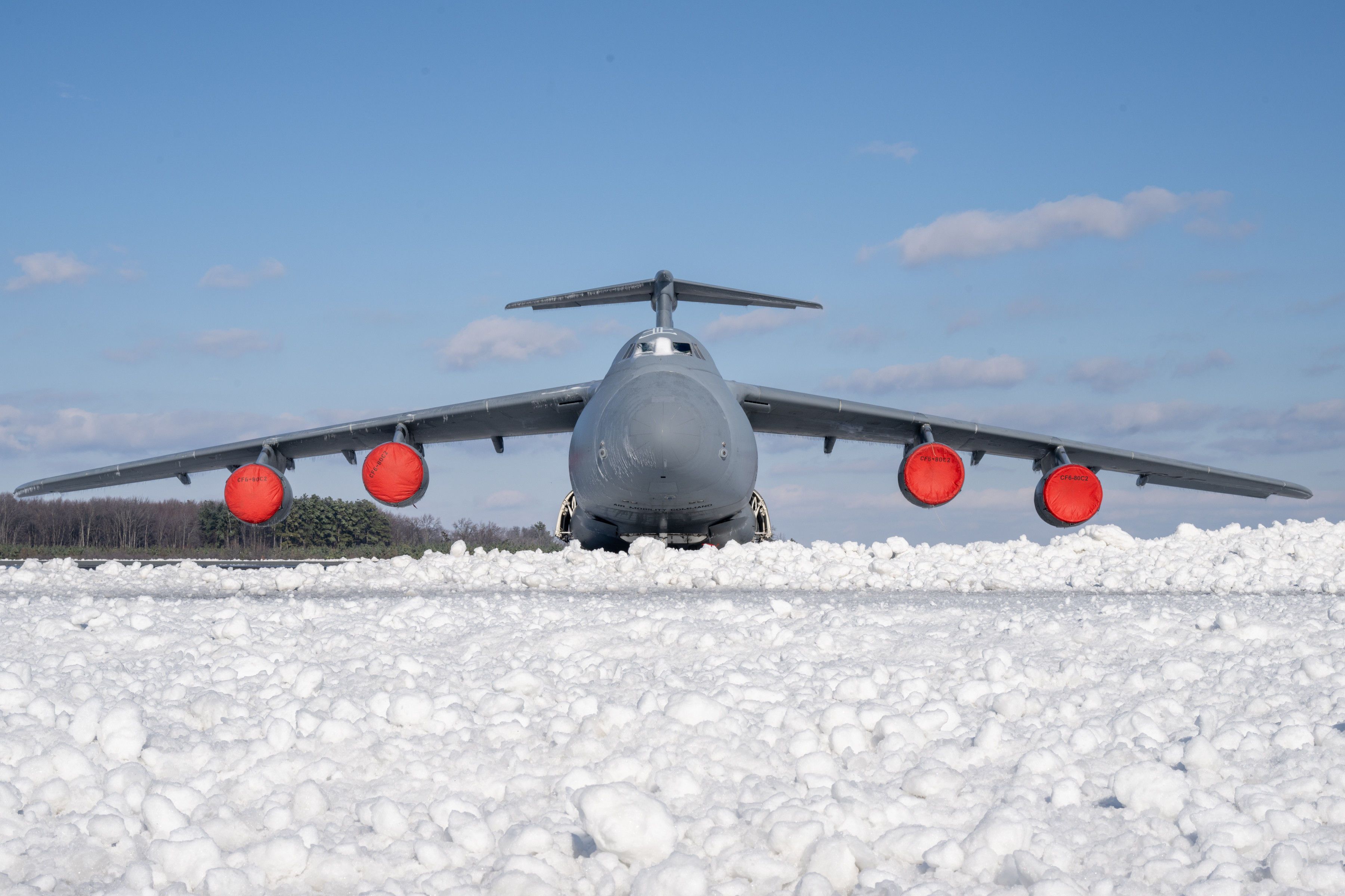 Winter Storm hits Dover AFB > Dover Air Force Base > News