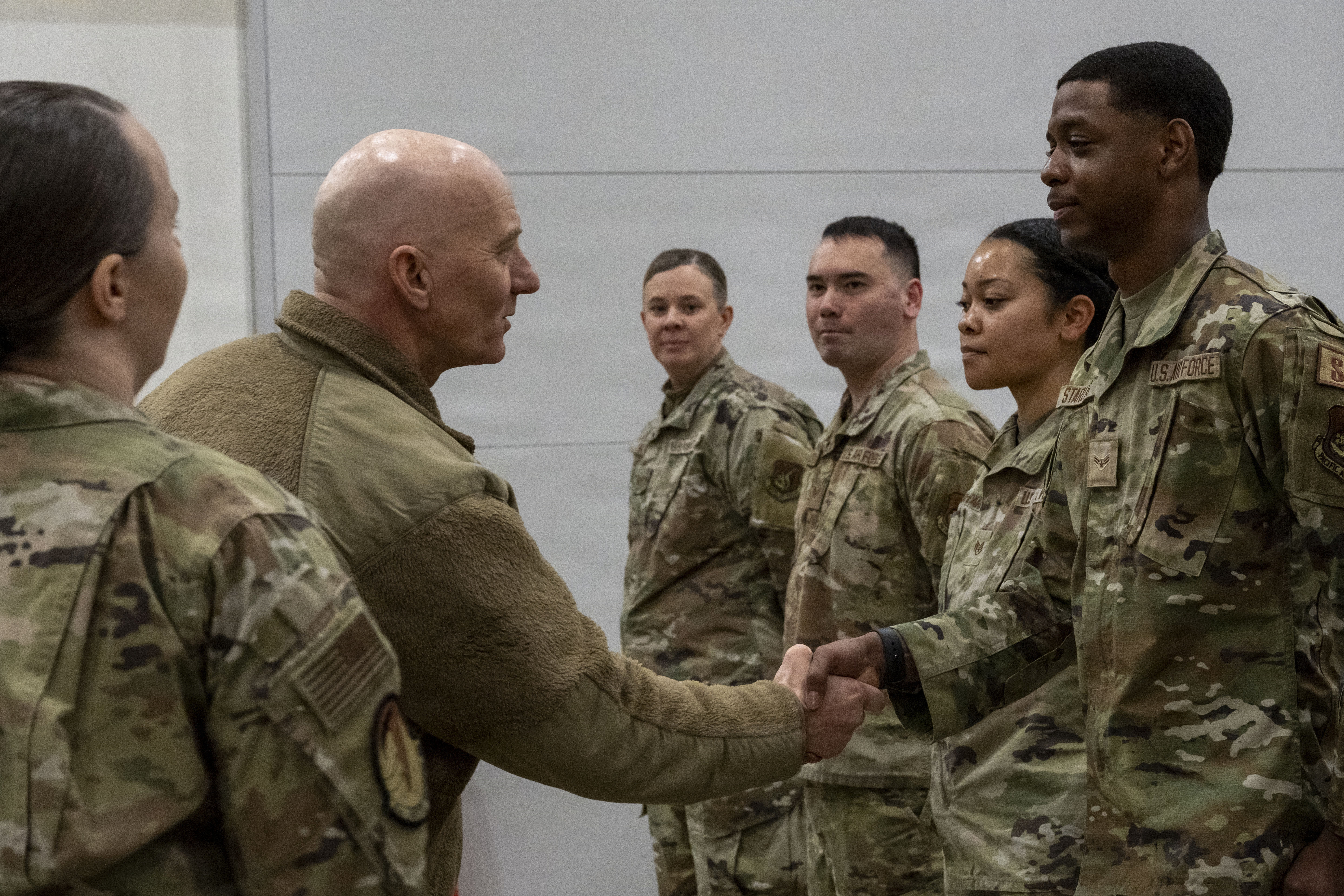 Maj. Gen. Donald Carpenter visits 35th FW ahead of F-35 Lightning II ...