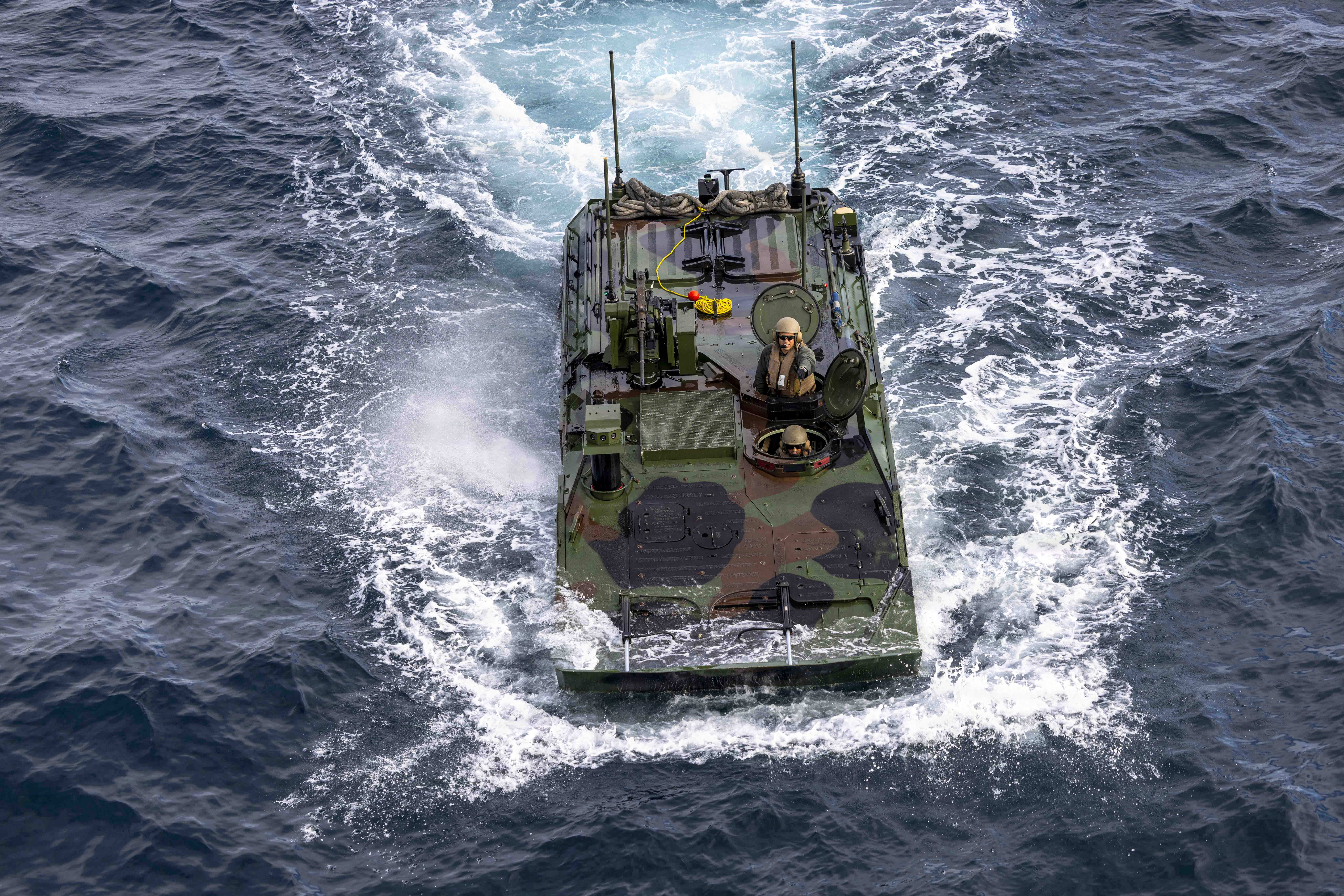 Onboard USS Makin Island, 13th MEU and PHIBRON 7 Strengthen Navy-Marine ...