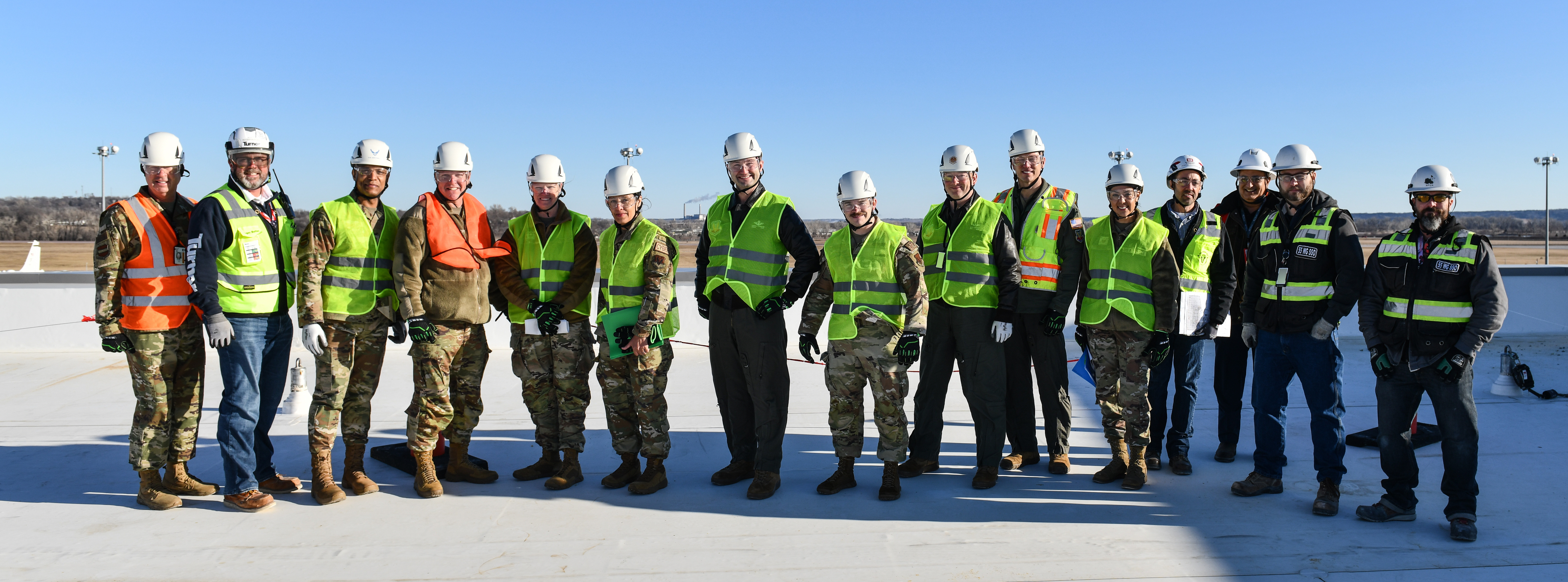 Sixteenth Air Force Command Chief connects with Offutt Airmen > Offutt ...