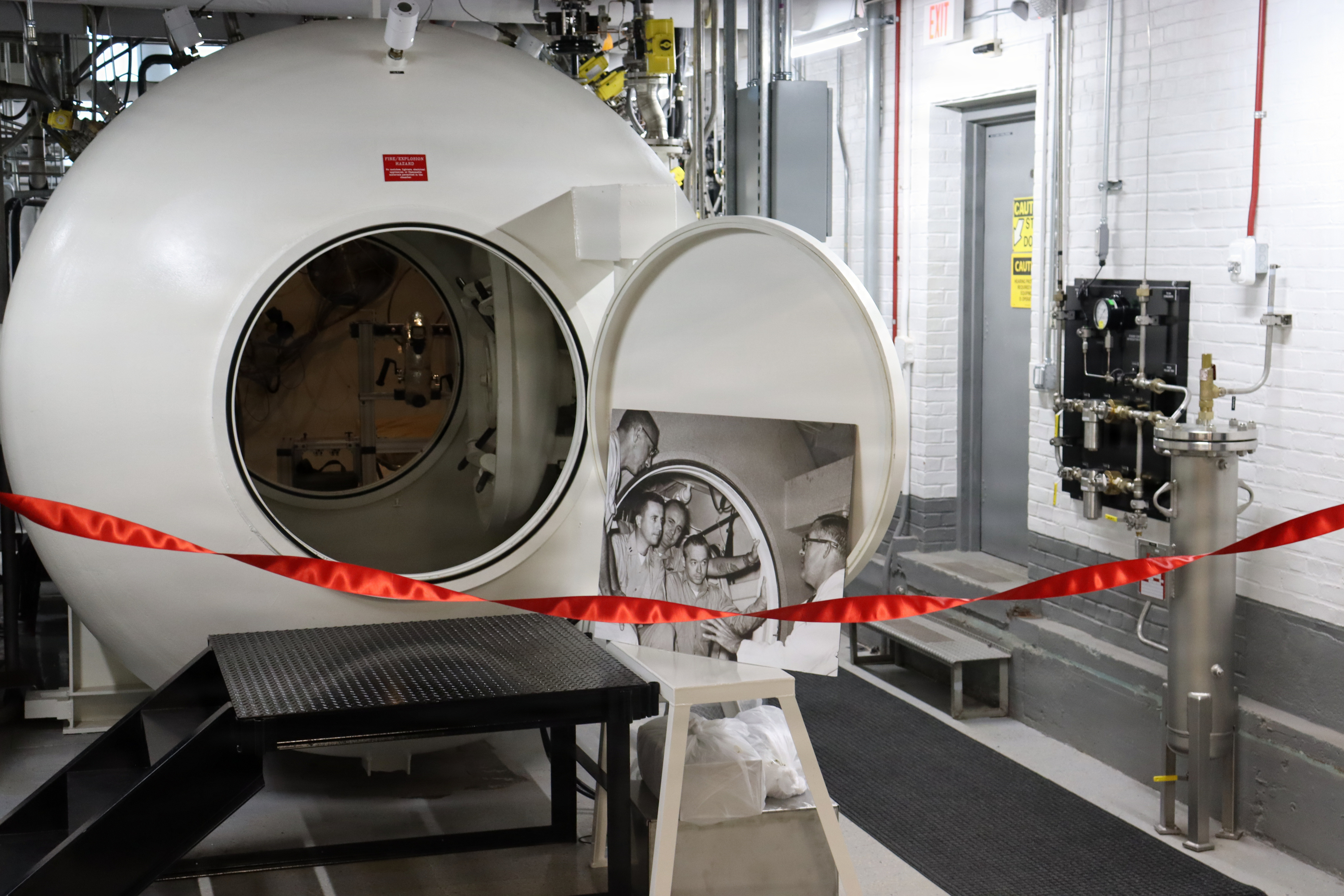 NSMRL Genesis Chamber Returns to Operation > Navy Medicine > News