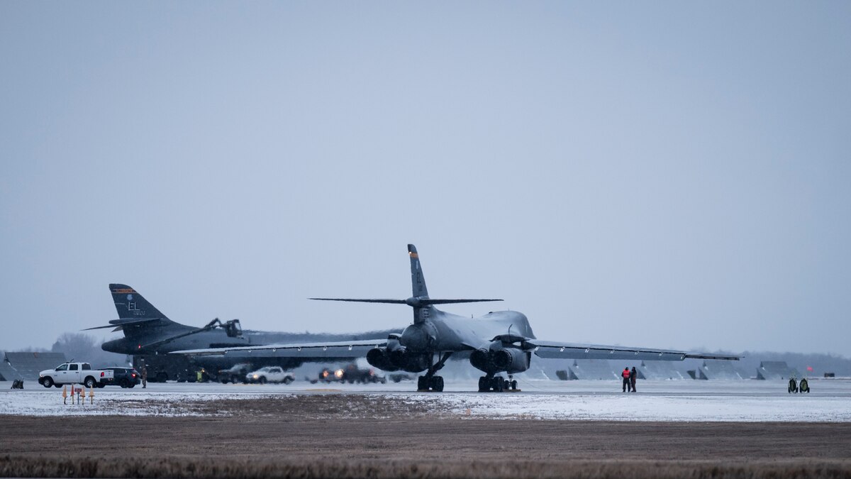 28th Bomb Wing B-1B fleet returns home, ends historic aircraft ...