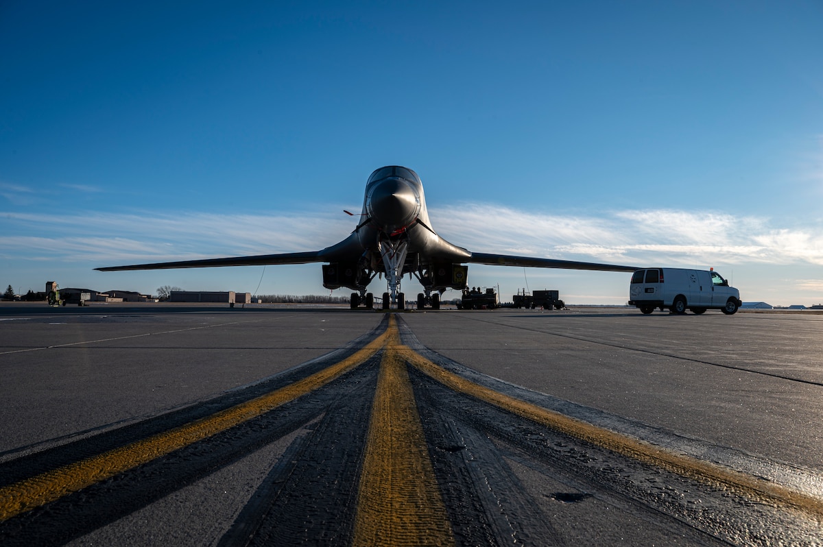 28th Bomb Wing B-1B fleet returns home, ends historic aircraft ...