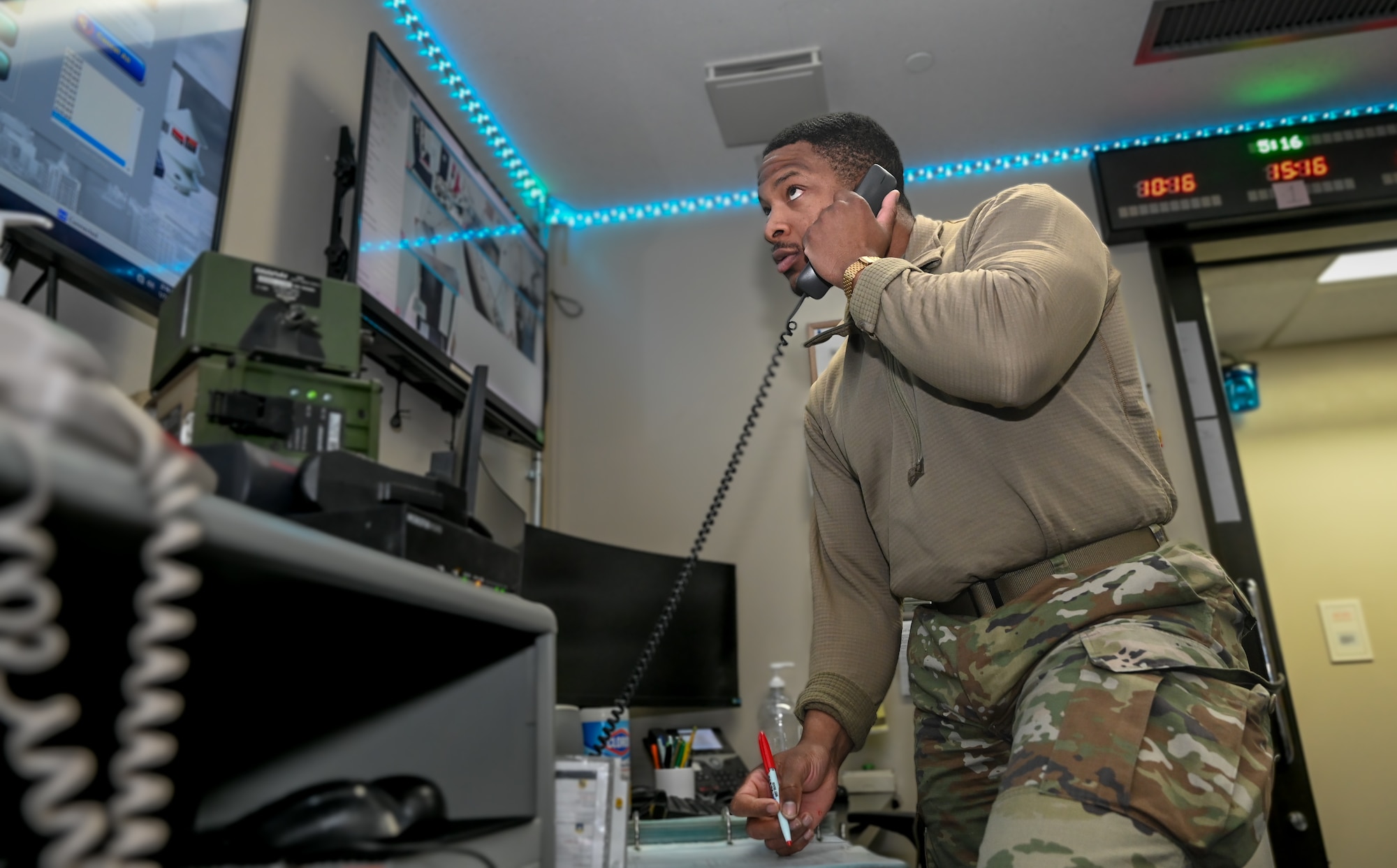 Life as an emergency action controller > Misawa Air Base > Article Display