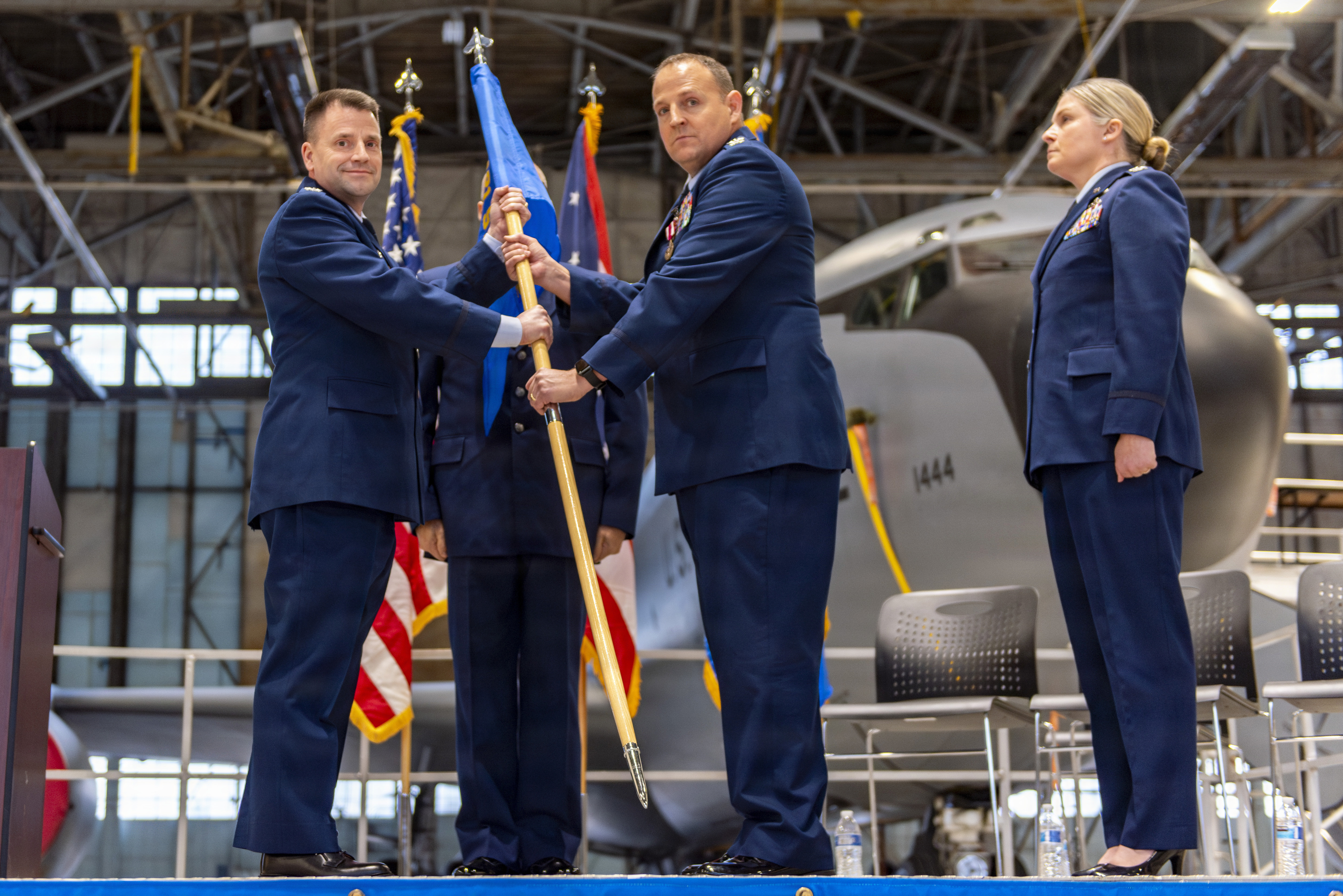 Boenisch assumes command of the 121st Maintenance Group > 121st Air ...