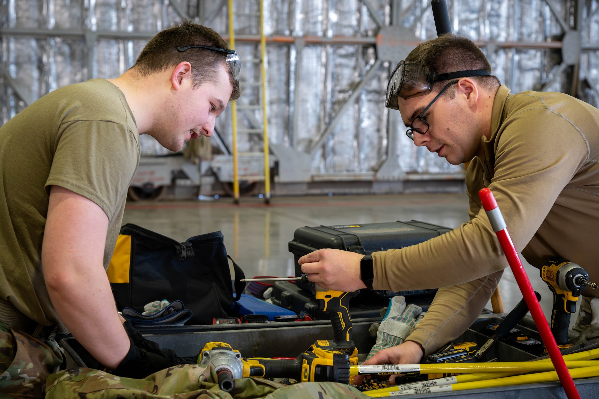 35th FW Begins Next Phase of F-35 Readiness with New Support Equipment ...