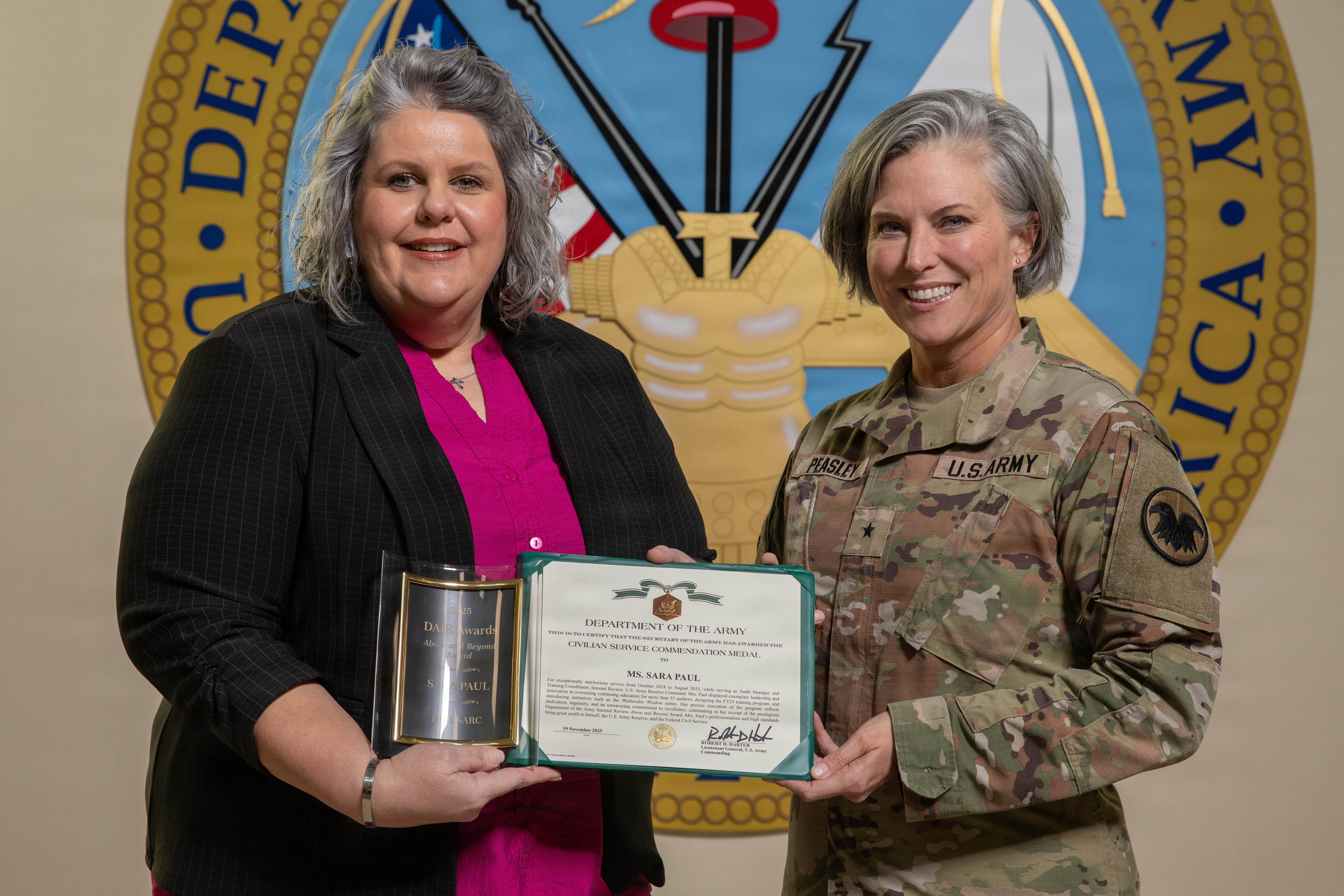 Army Reserve personnel receive Department of the Army Internal Review ...