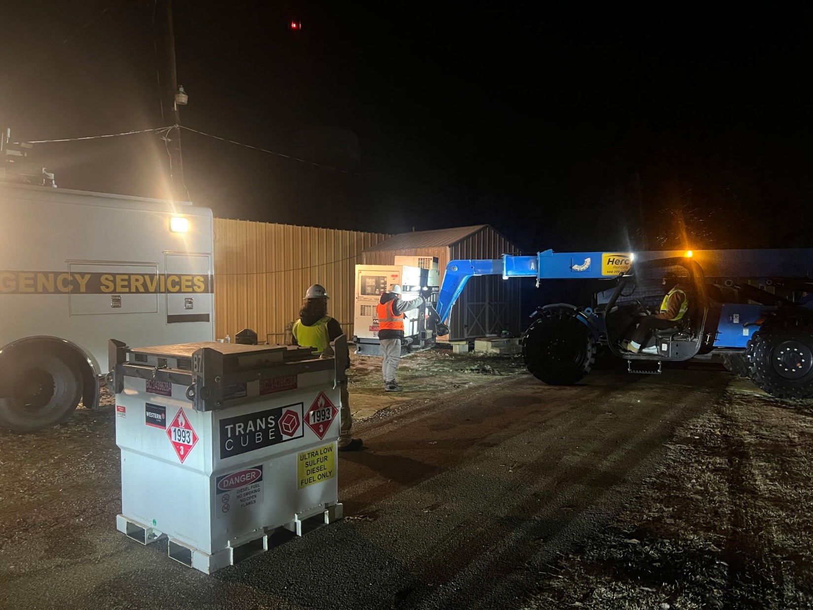 USACE Emergency Power Team Installs First Power Generator in New Albany ...