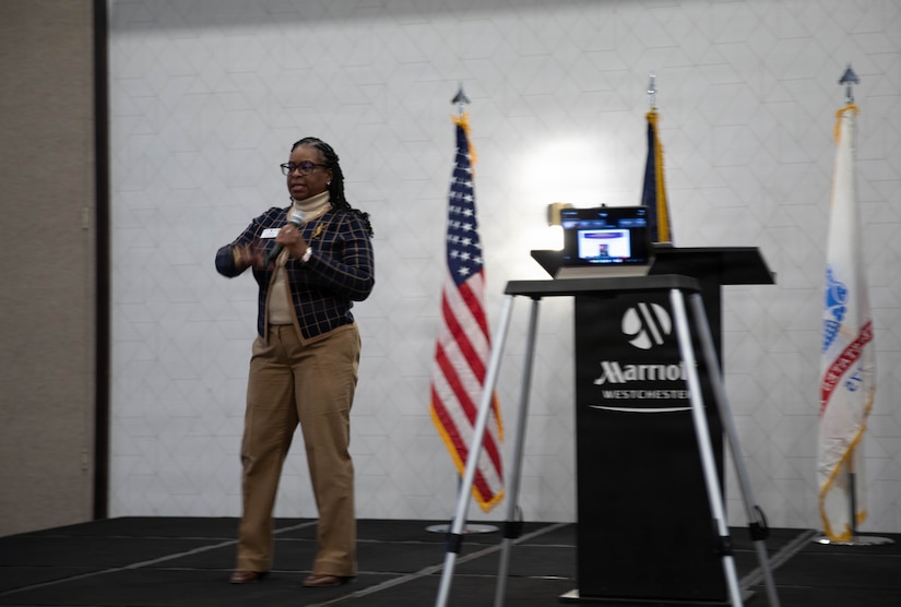 Army Reserve promotes connection during Yellow Ribbon Event > U.S. Army ...