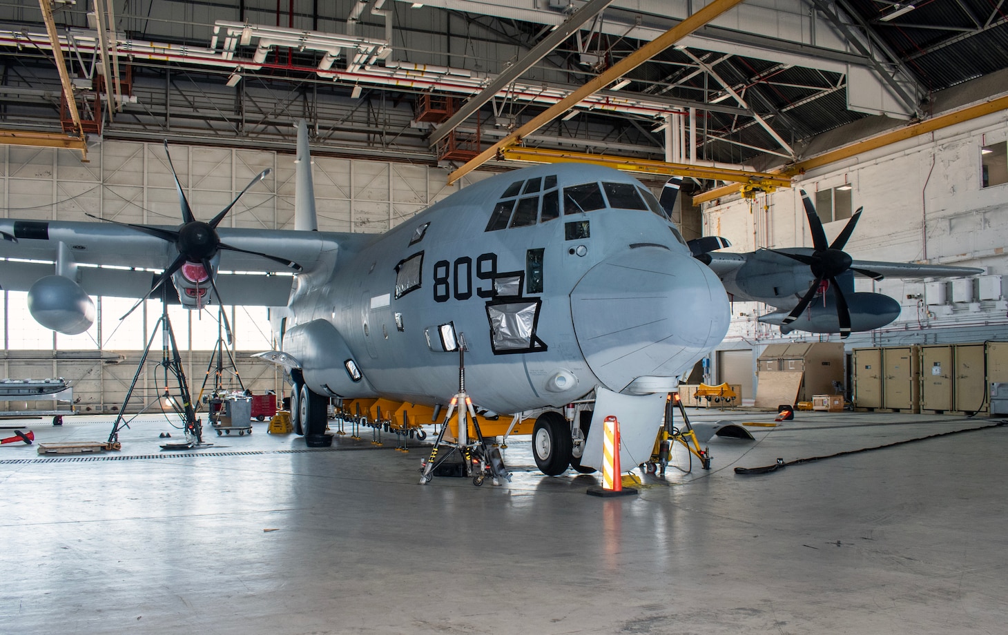 Beating the clock: FRCE rapid repair team keeps C-130 on schedule ...