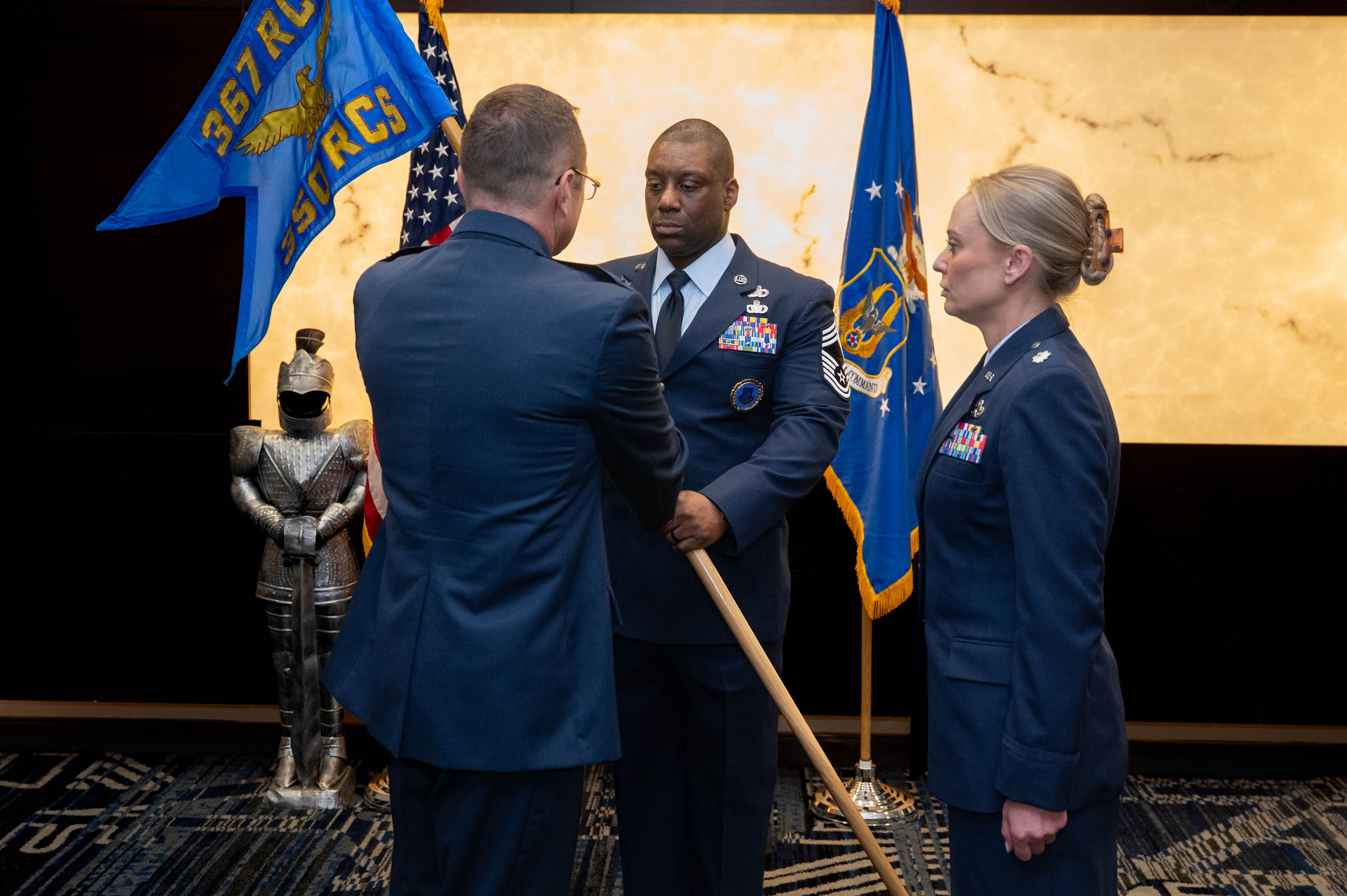 Lt. Col. Bukowski Takes Charge of 350 RCS Northern Knights > Air Force ...