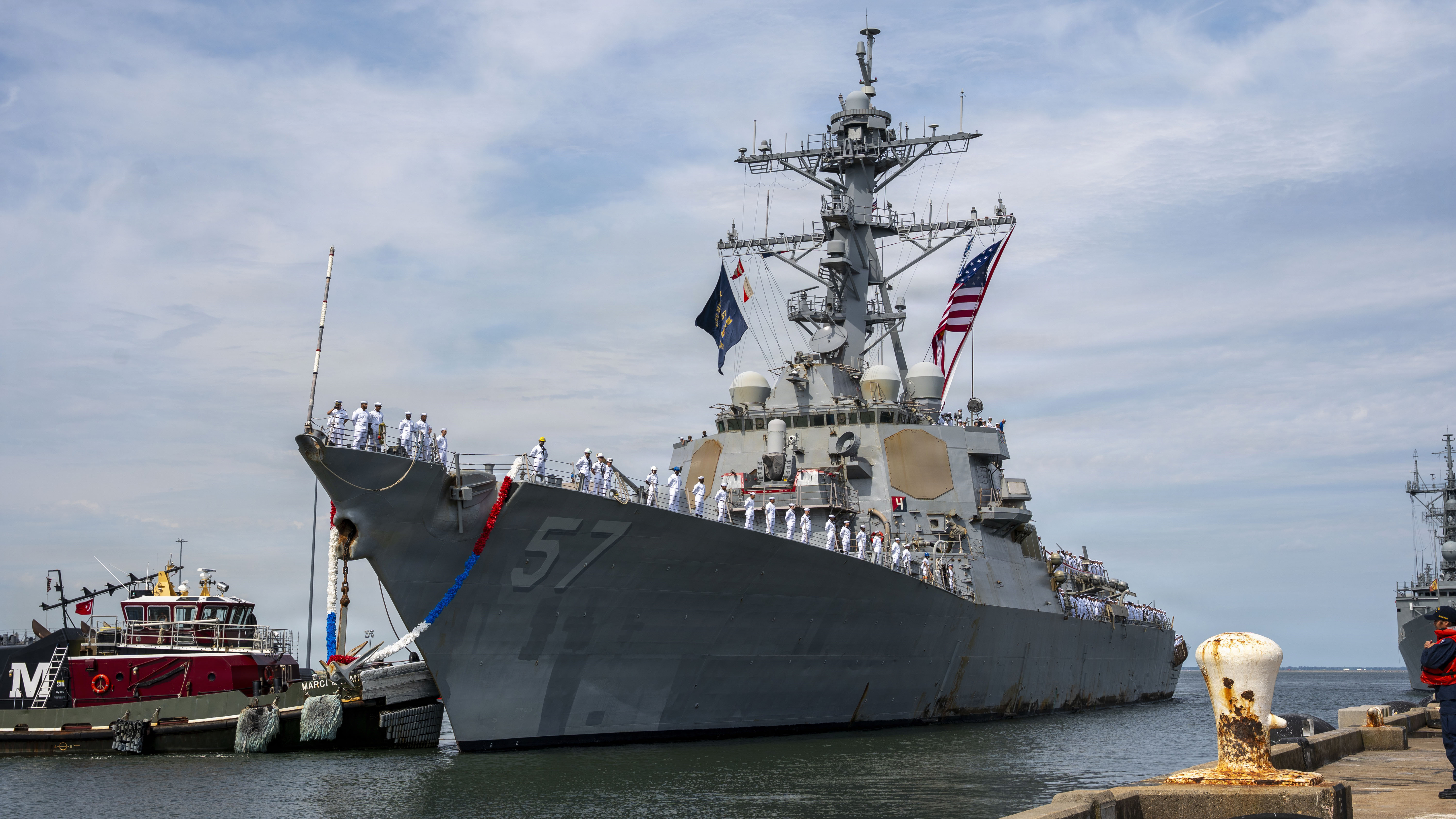USS Mitscher Returns to Naval Station Norfolk from Deployment to 5th ...