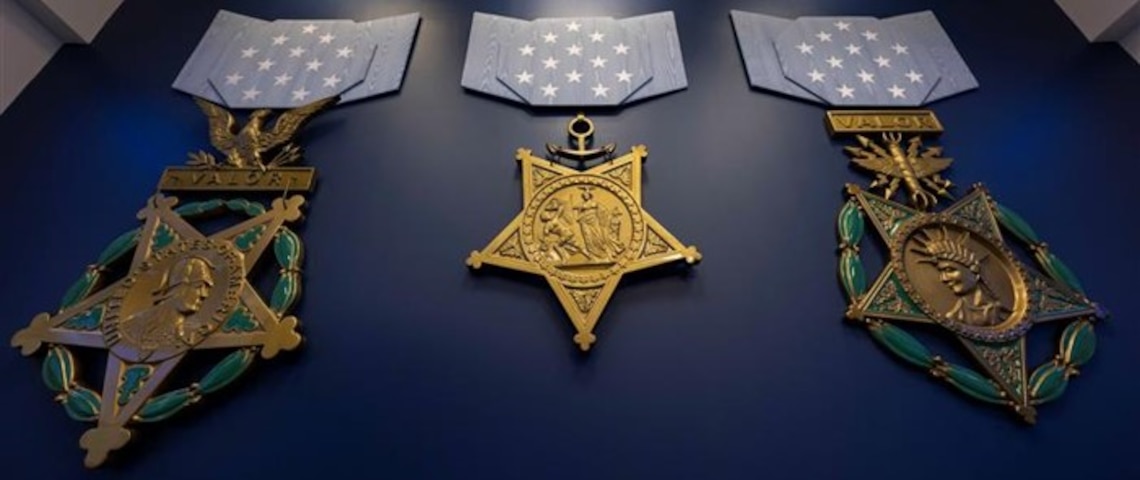 Two Marine Corps Legends Awarded Medal of Honor, Inducted into Hall of ...