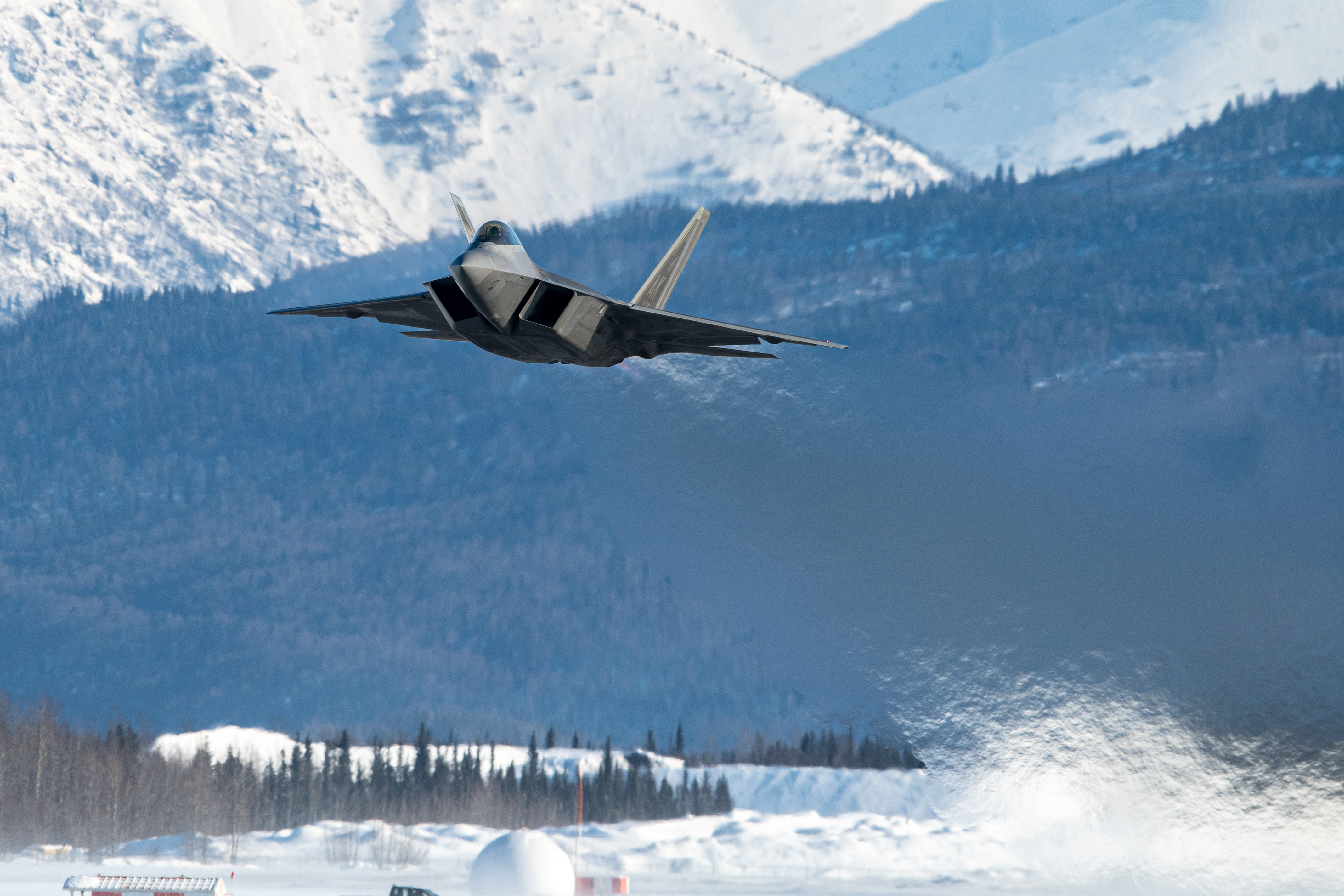 F-22 Raptor aircraft take off > Joint Base Elmendorf-Richardson > News