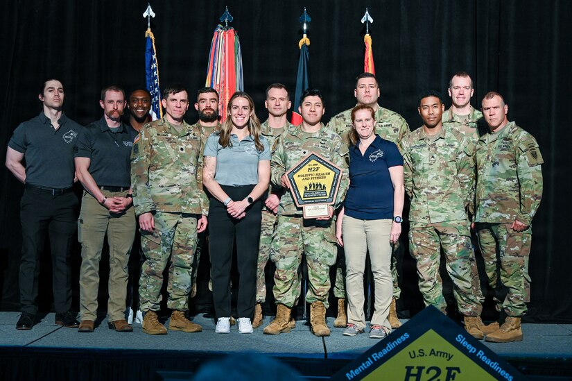 1st Brigade, 11th Airborne Division H2F Team Wins 'Best-in-Class' Award ...