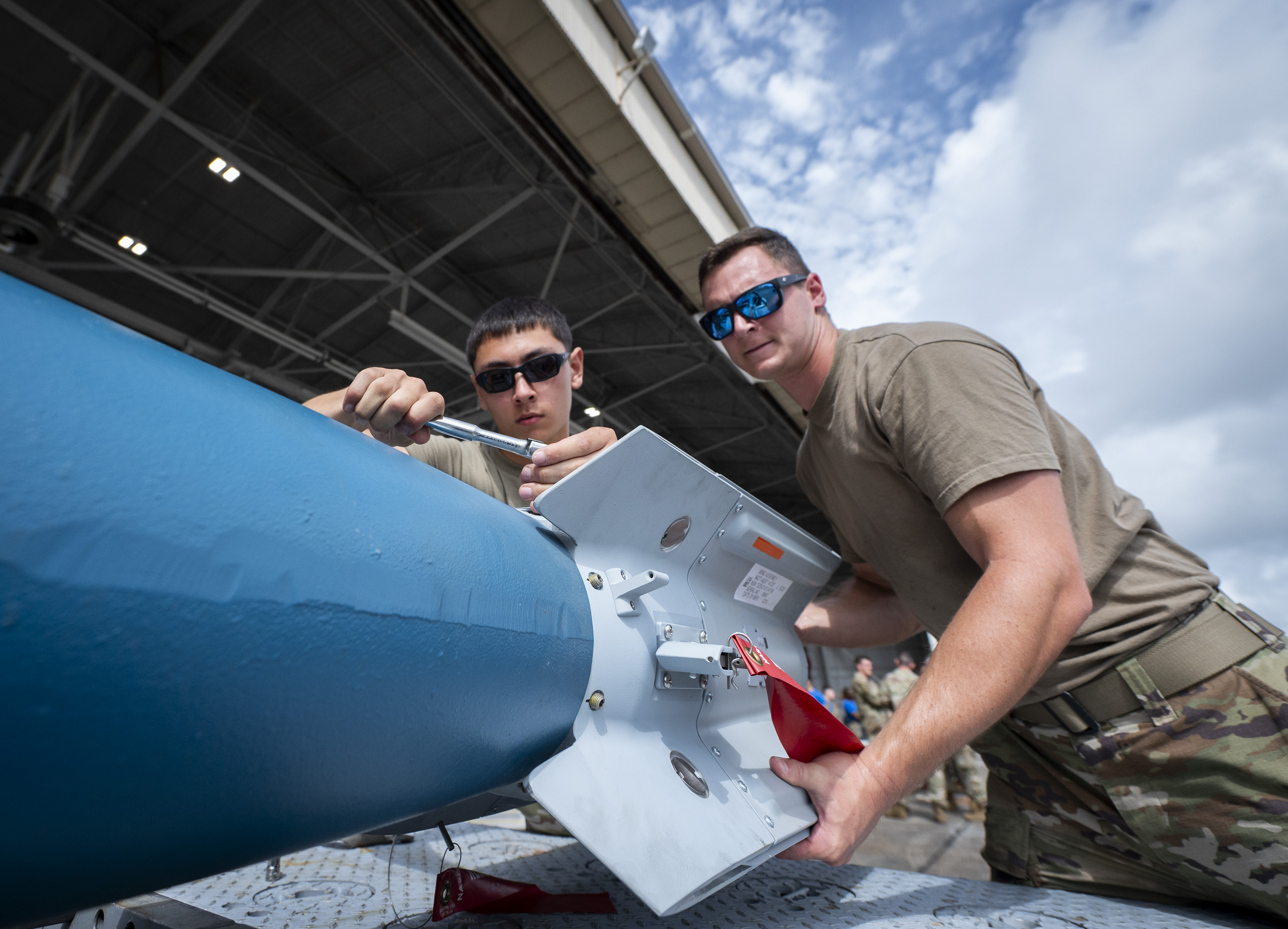Build bombs best: Wings hold inaugural maintenance competition > Eglin ...